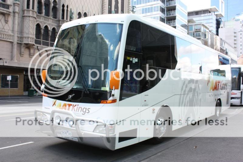 Coaches at Melbourne (13/8/09).