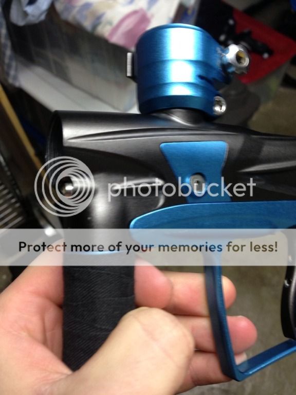 MAXED OUT Axe Pro (black/orange) / GEO2 (grey/teal) F/s/T bring geo3s!